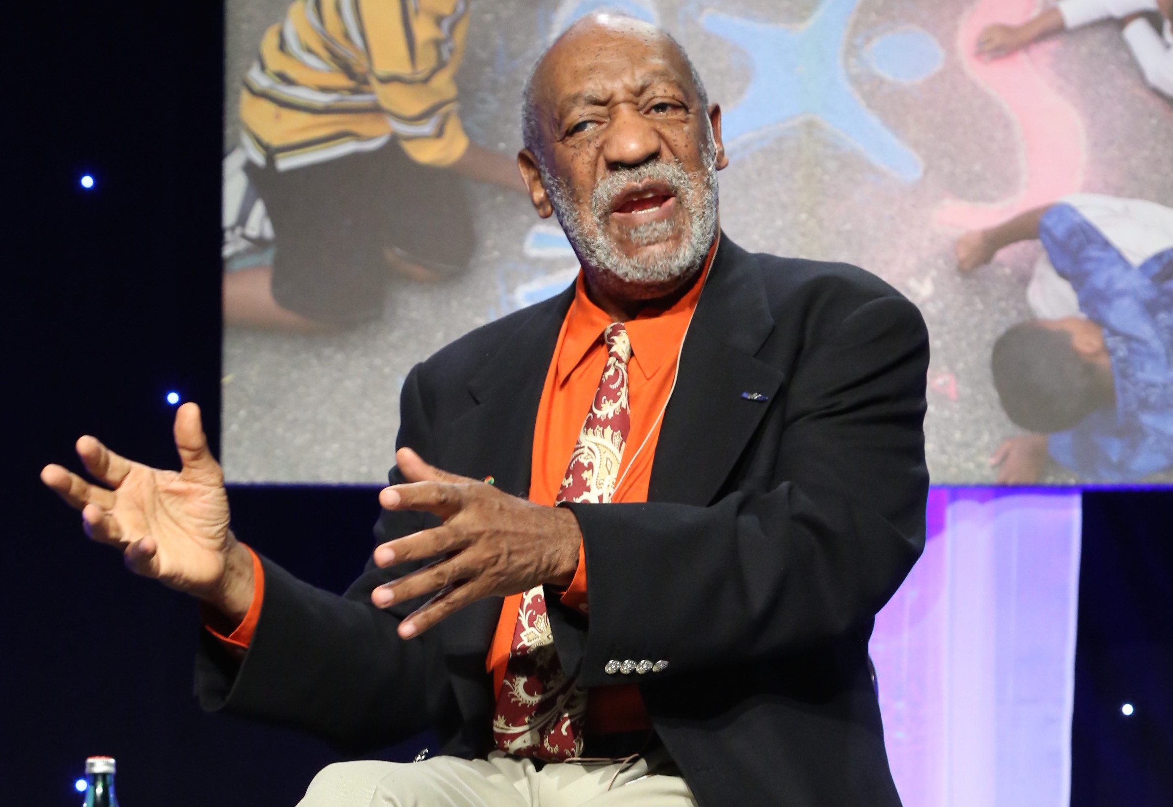 Bill Cosby Charged In 2004 Sexual Assault Case - Hip-Hop Wired