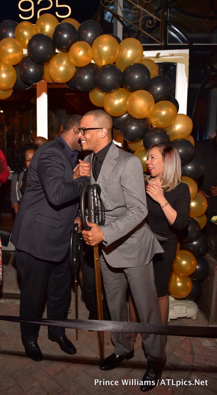 T.I. Debuts New Scales 925 Restaurant In Atlanta [Photos] - Hip-Hop Wired