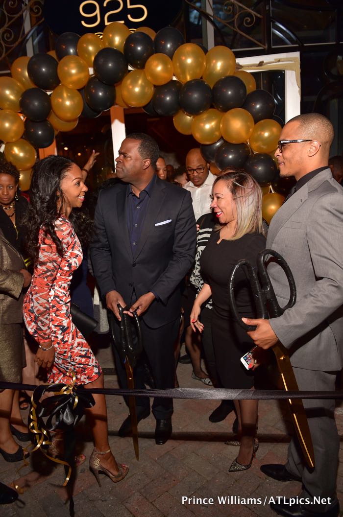 T.I. Debuts New Scales 925 Restaurant In Atlanta [Photos] - Hip-Hop Wired