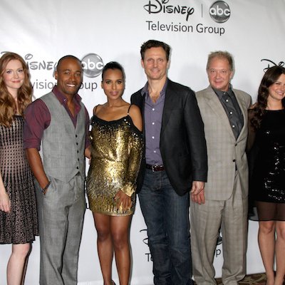 Baes & Baddies: Meet Curvy Model Marie Assi