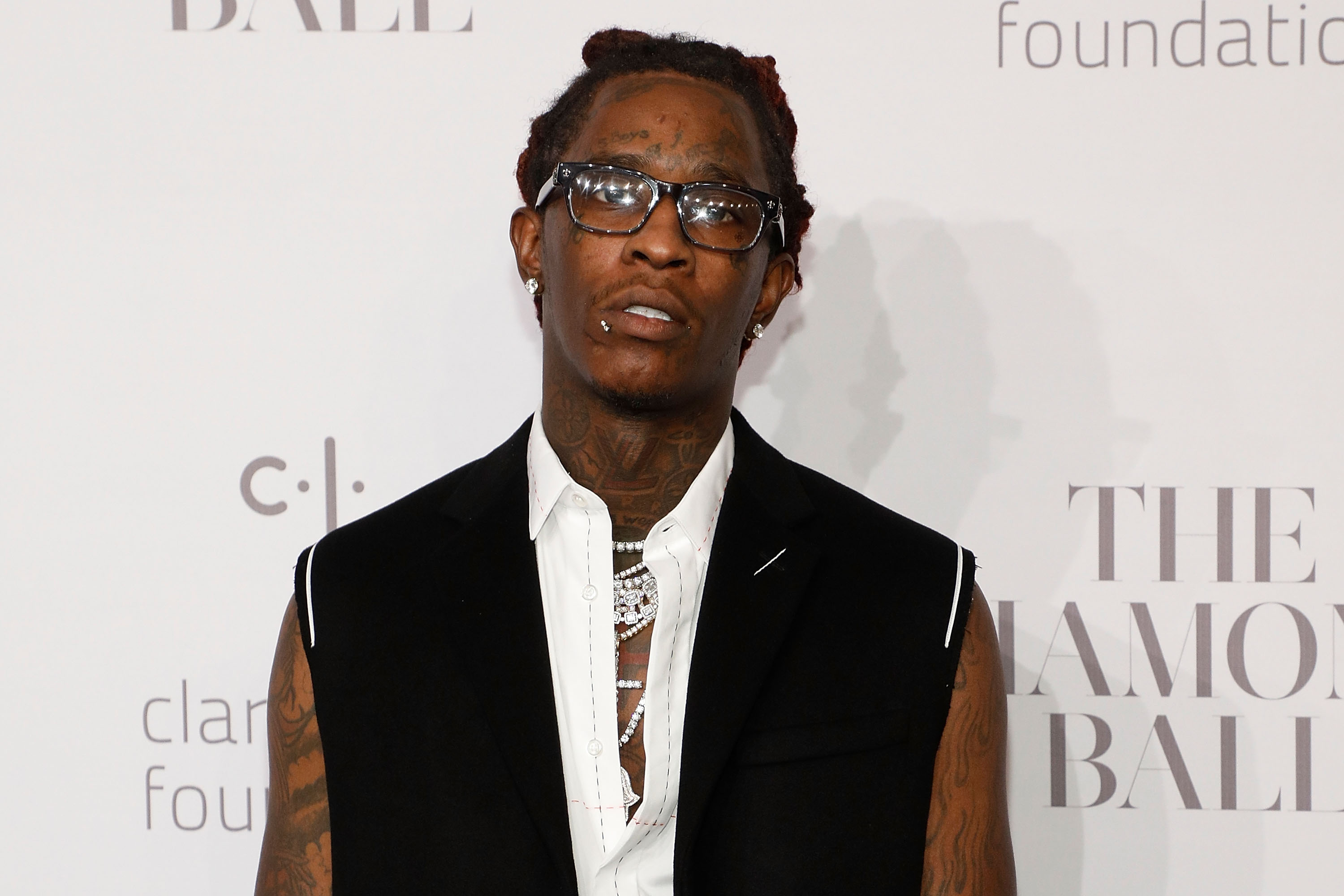 Twitter Hilariously Memes Photo of A Very Serious Looking Young Thug ...