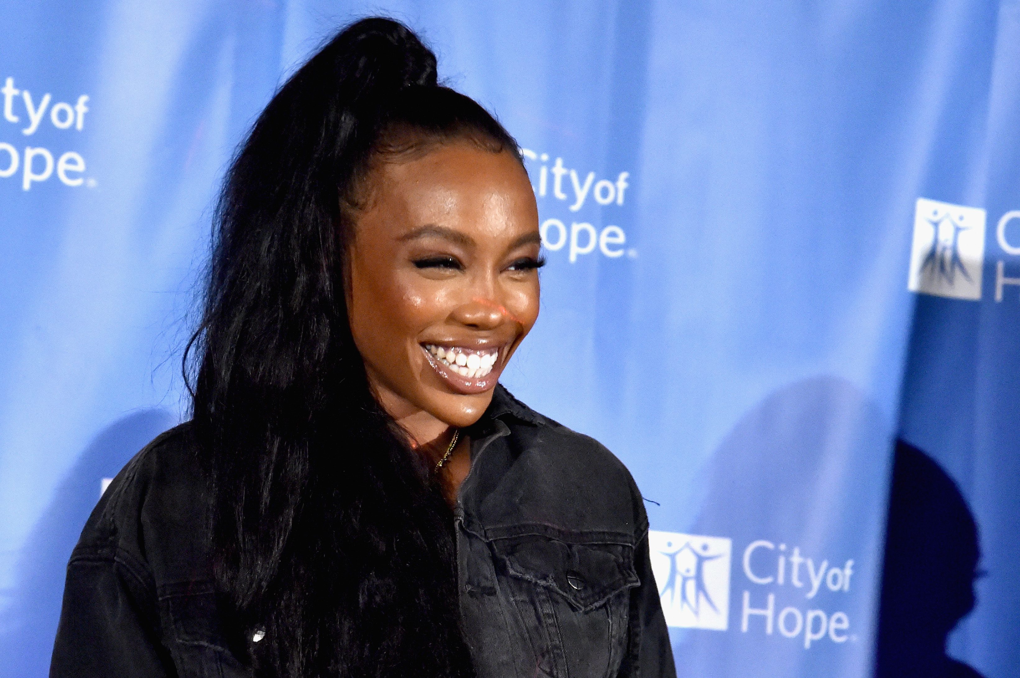 Twitter Reacts To Rumors That SZA Had Nose Surgery