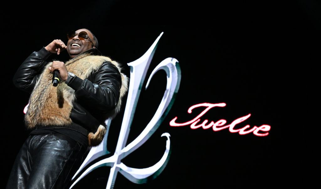 Mike Jones STILL Has The Same Number 20 Years Later