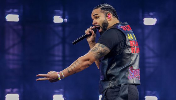 Drake Drops Another Stimmy On His Artist Smiley, Internet Reacts